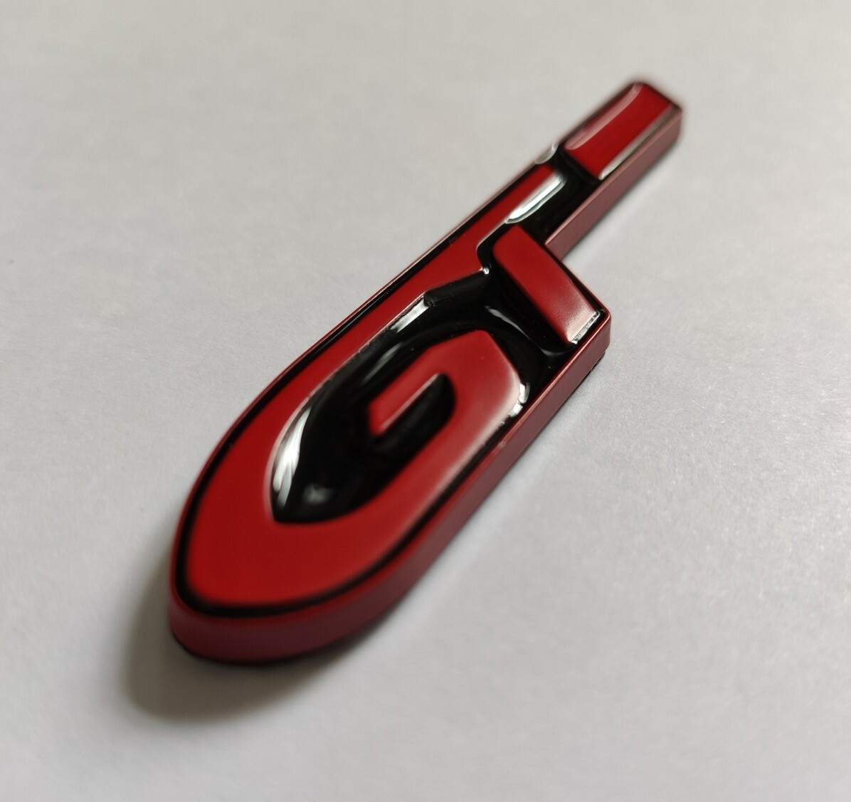 GT Red/Black Metal Badge Emblem for Porsche 911 Cayenne Macan Panamera ...