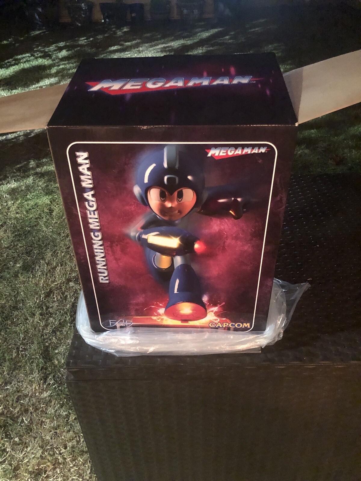 First4Figures - Running Mega Man Exclusive | eBay