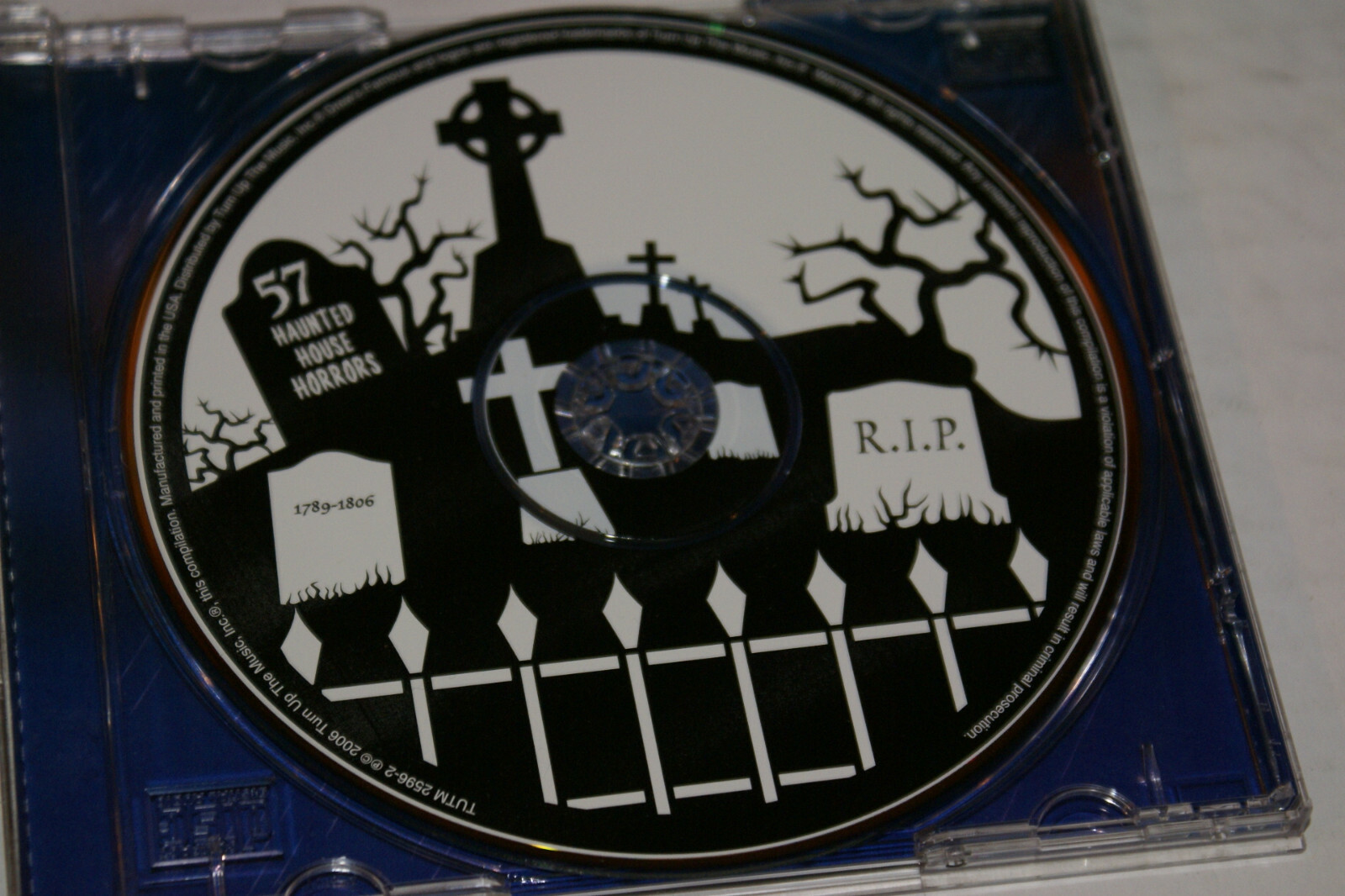 Drews Famous 57 Haunted House Horrors CD Halloween Night Trick or Treat ...