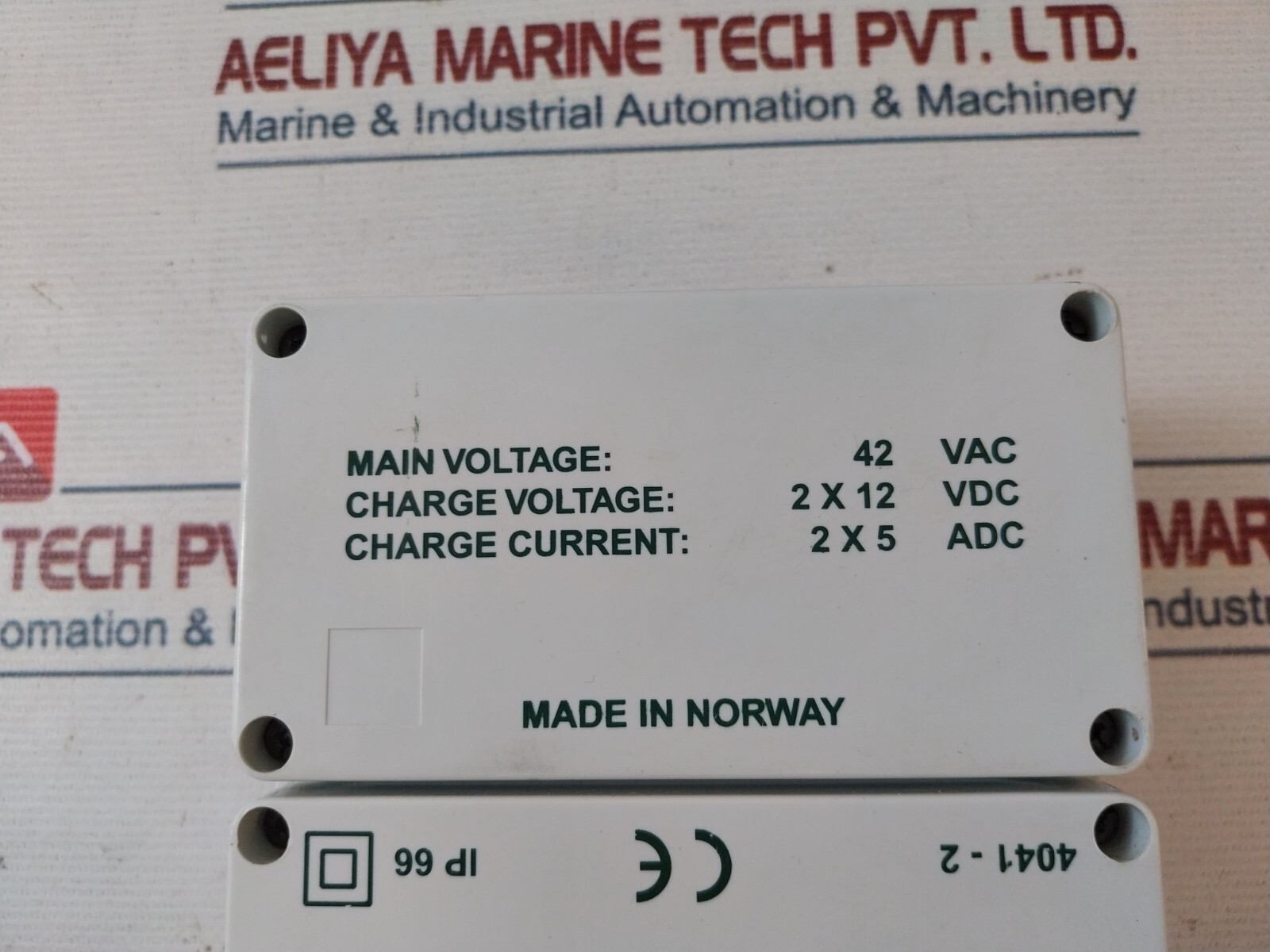 DEFA Ladac Products 4041-2 Dual Stand-by Battery Charger 2x5a 42vac ...