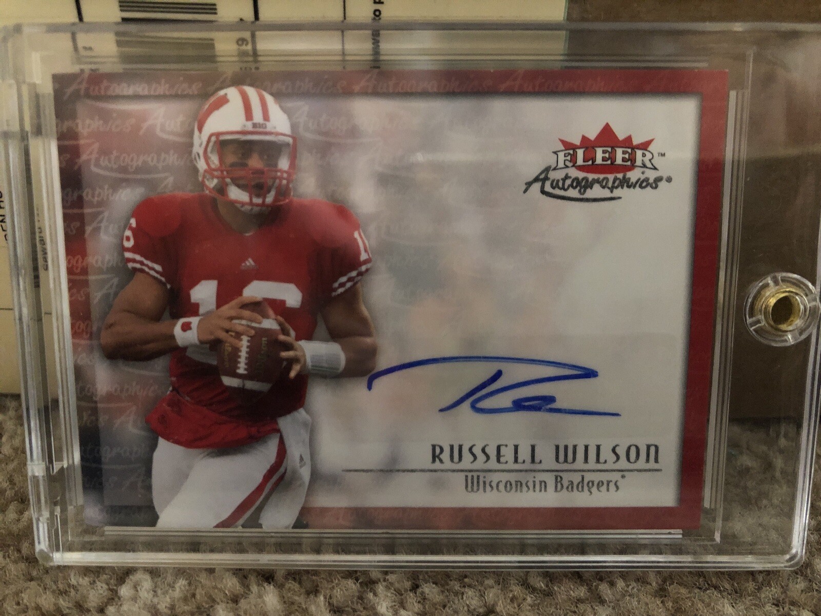 2012 Fleer Retro 2000 Russell Wilson Rookie Auto Autograph Mint | eBay