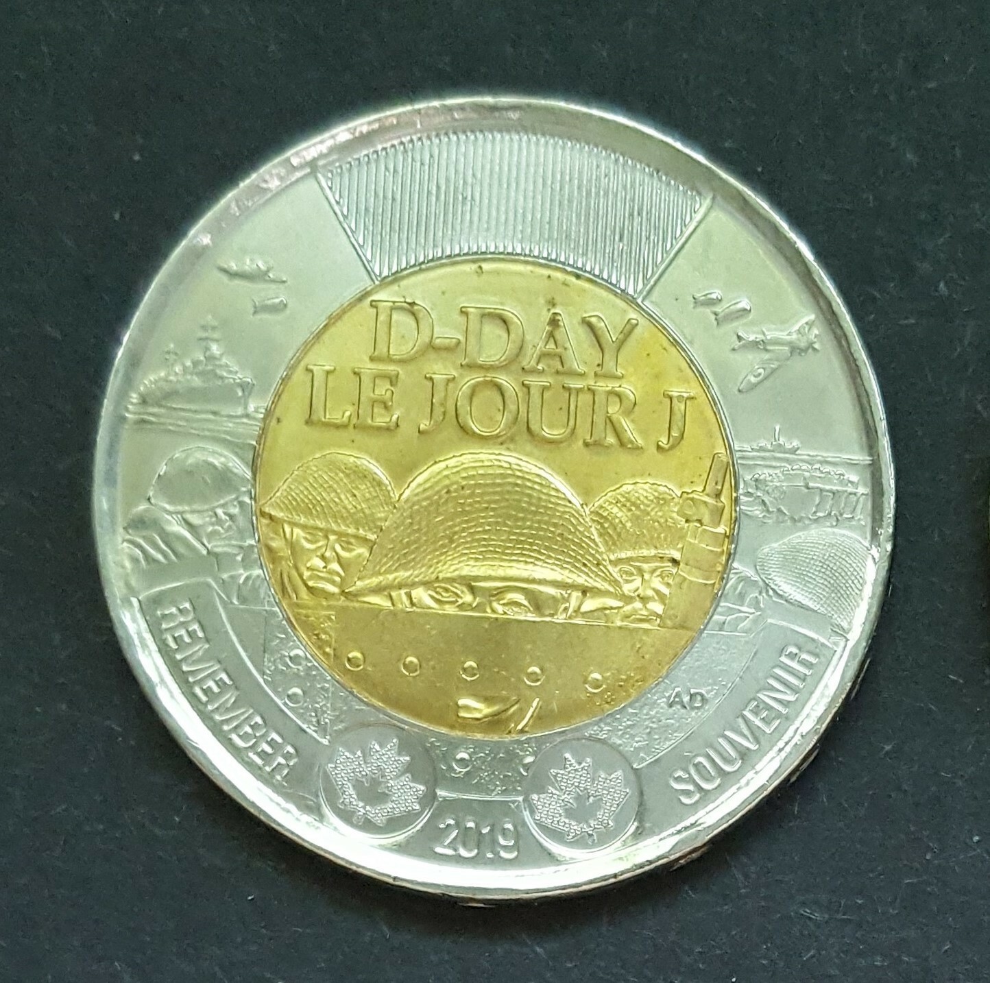 Canada D-Day 75th anniversary 2019 toonie from special rolls unc no ...