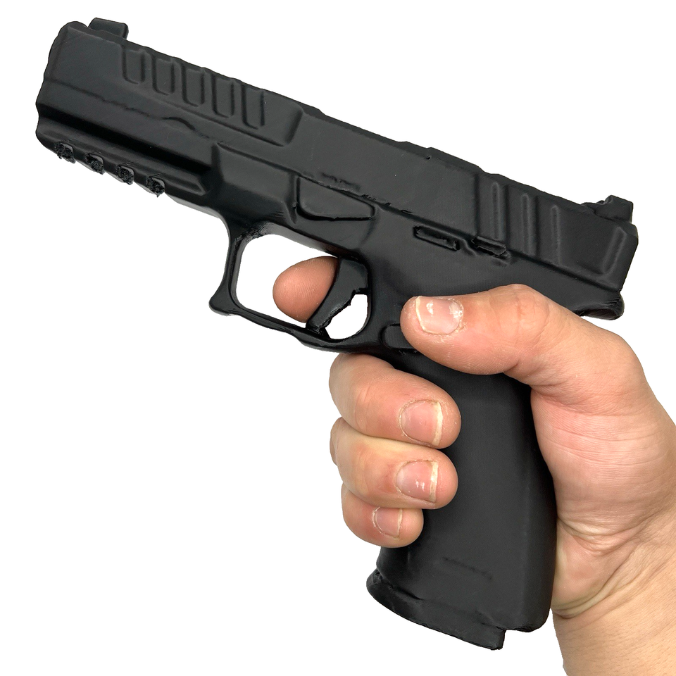 Springfield Echelon Training Gun Strong 1:1 Size Prop Realistic Feel ...