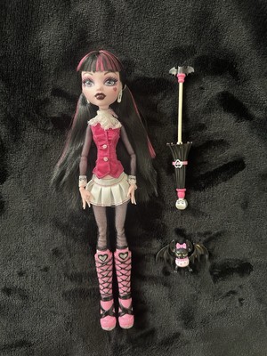 Monster High First Wave Draculaura (Stand included) 887961054699 | eBay