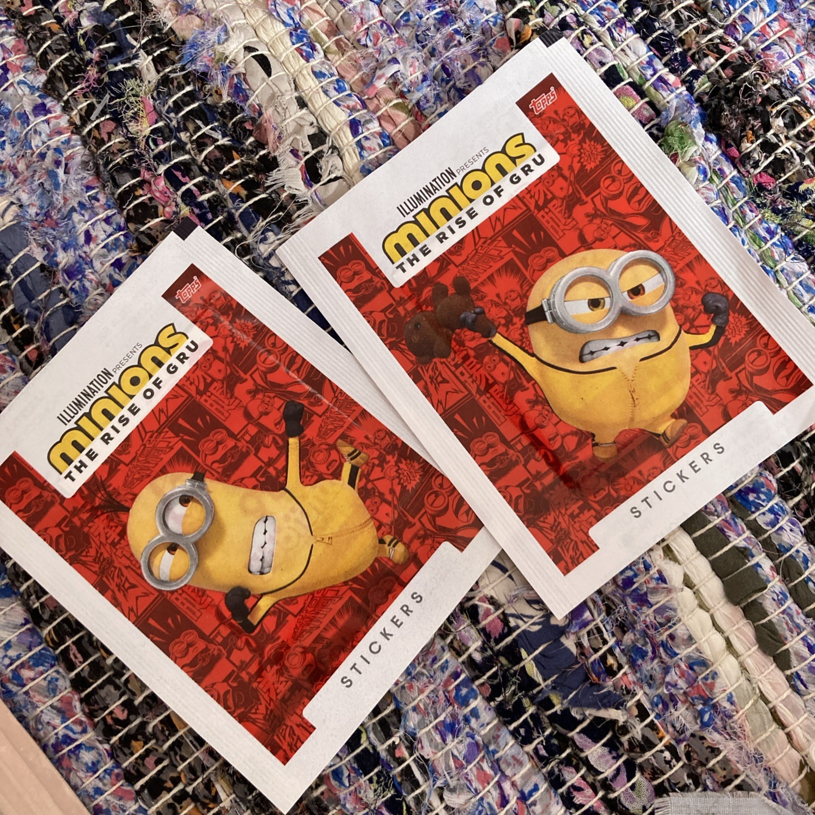 Topps Minions the Rise of Gru Stickers 2 Unopened Packs 5053307041752 ...