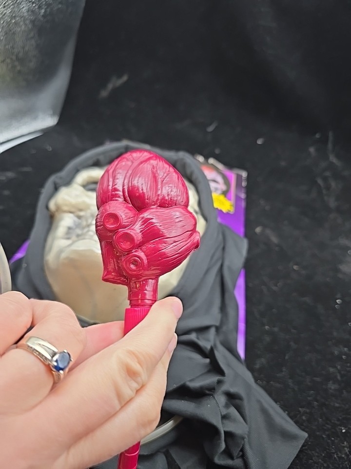 Fun World Skull Halloween mask dripping bleeding mask air pump fake No ...