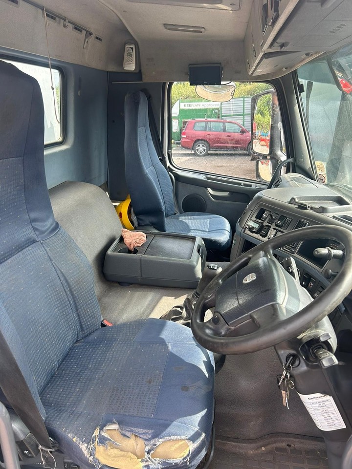 Volvo FM400 bulk blower lorry grain hgv lorry tipper | eBay UK