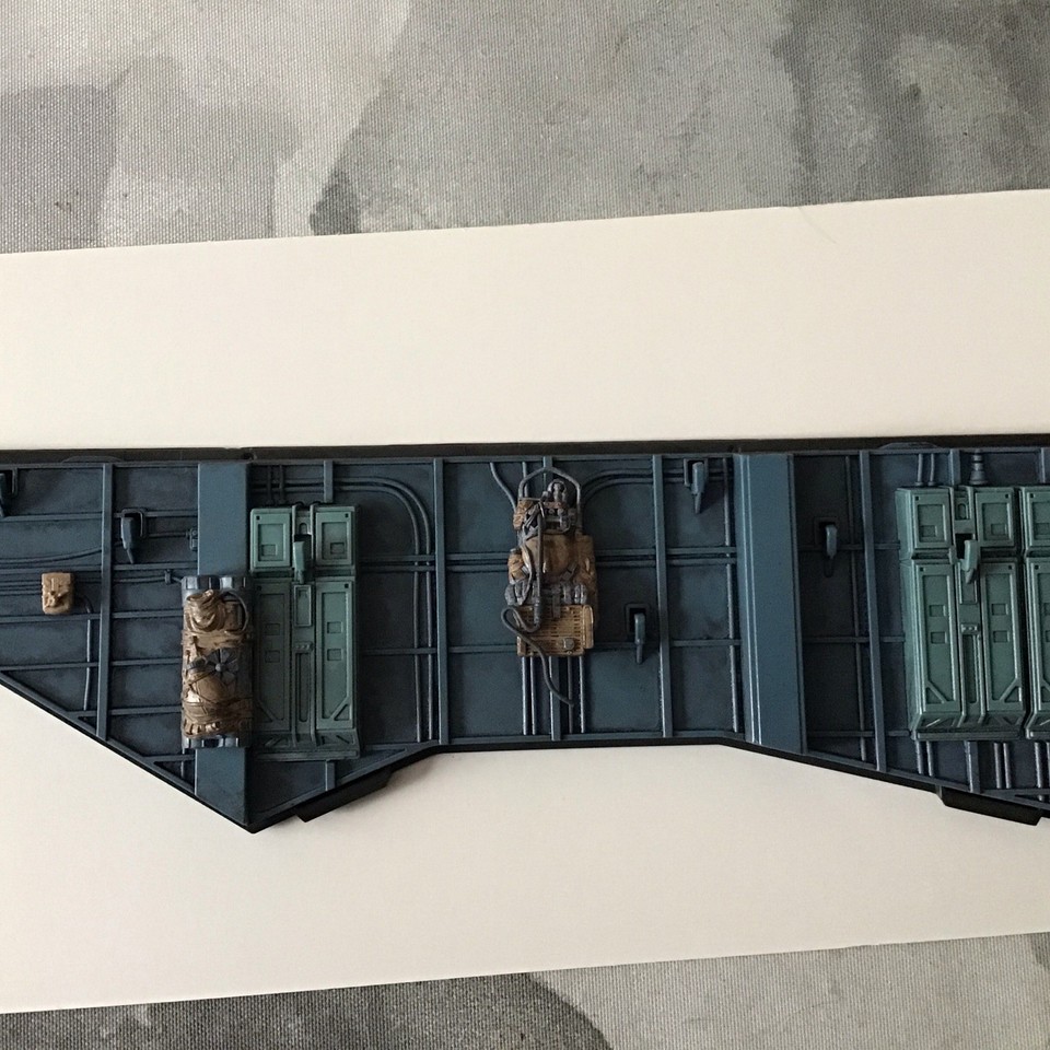 Star Wars Haslab Razor Crest 32" Vehicle Display w/ Stand | eBay