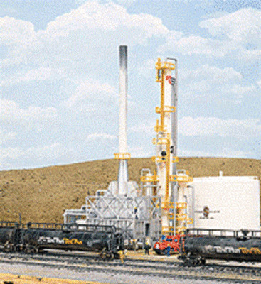 Walthers # 3219 North Island Oil Refinery Kit N Scale MIB | eBay