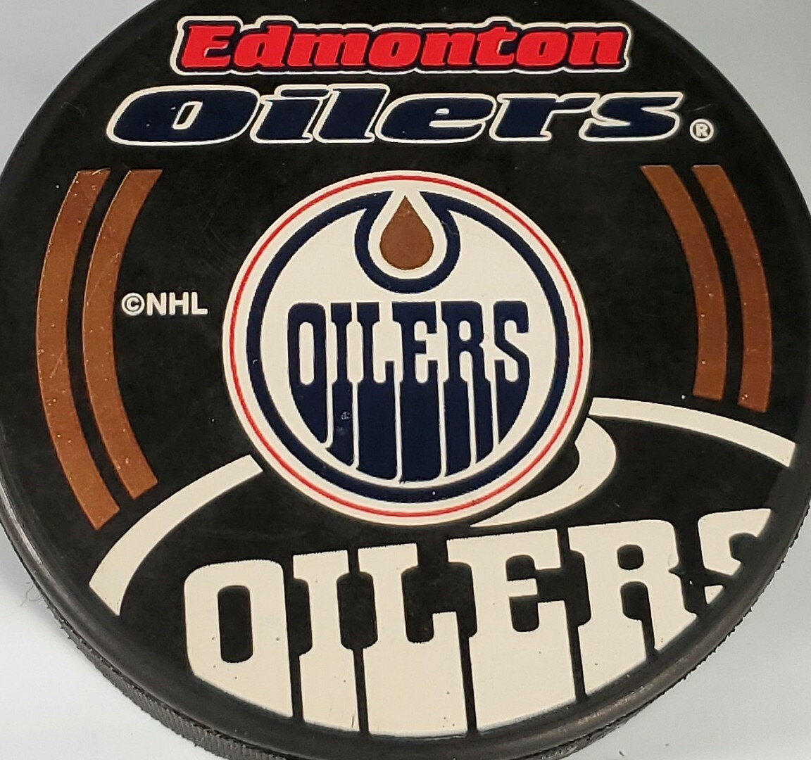 EDMONTON OILERS NHL OFFICIAL HOCKEY PUCK SHADOW LOGO INGLASCO + VEGUM ...