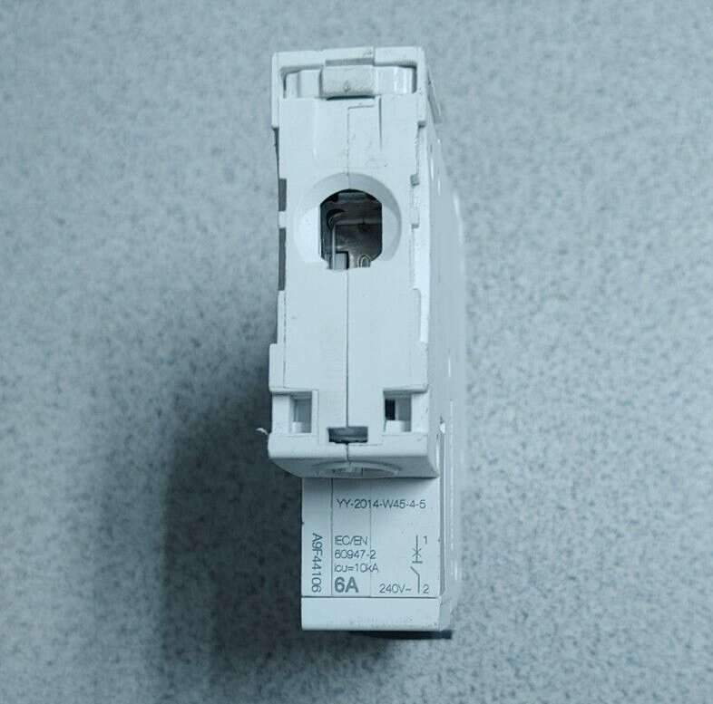 SCHNEIDER A9F44106 iC60N C 6A CURRENT CIRCUIT BREAKER 6A QUANTITY!! WOW ...