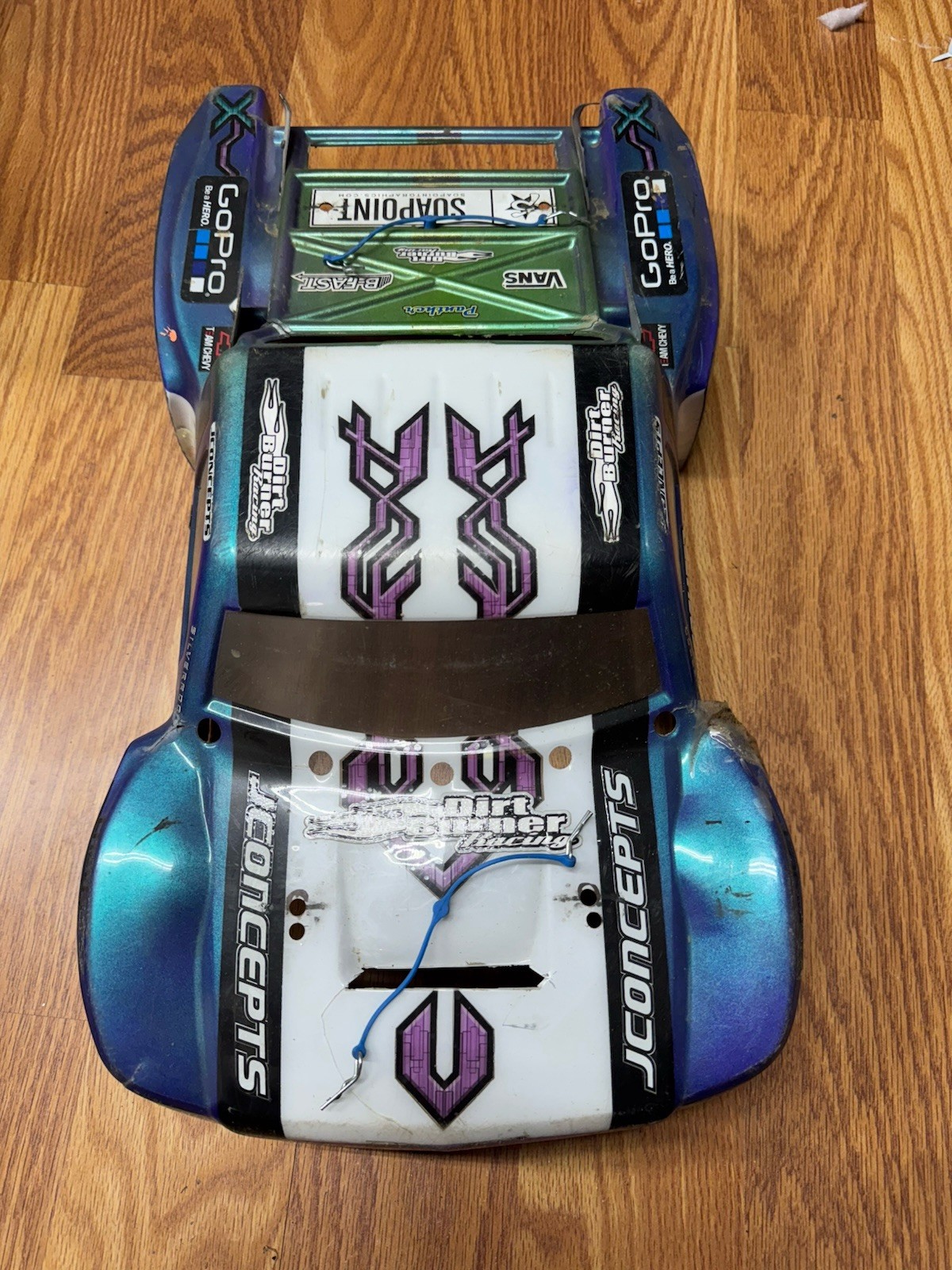 CUSTOM PAINTED TEAM ASSOCIATED SC10 BODY #11 | eBay
