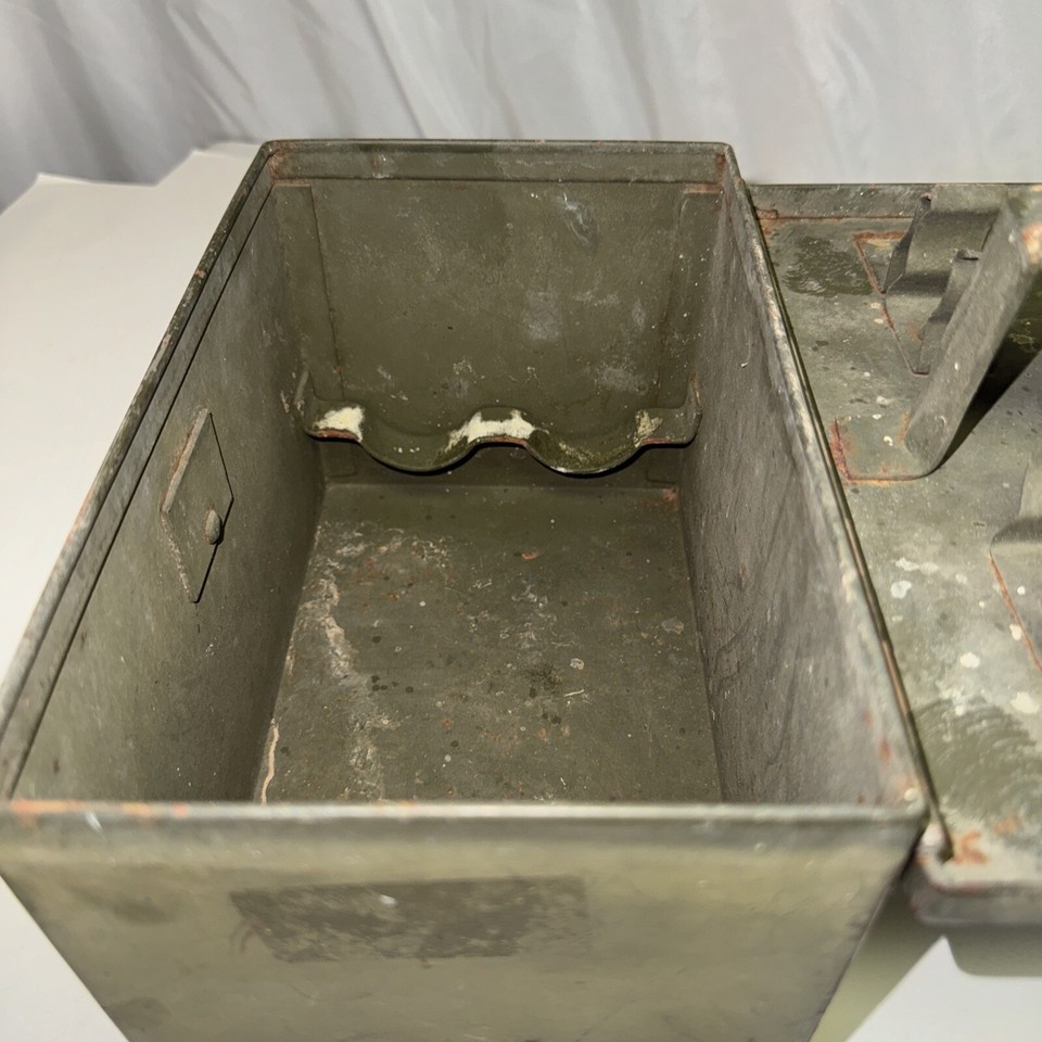 Vintage WWII Ammo Box / Chest Extremely RARE. | eBay