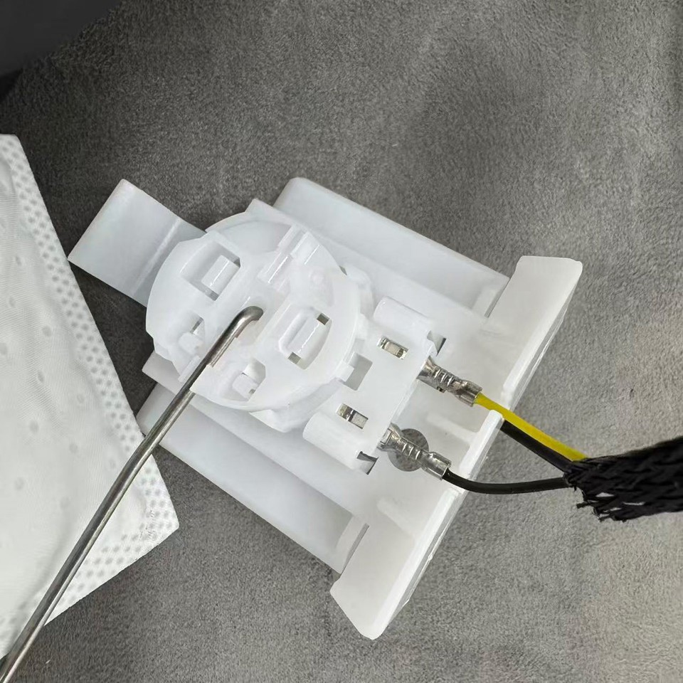 New 62897-01B EFI Fuel Pump Module Assembly for Harley Davidson FLST ...