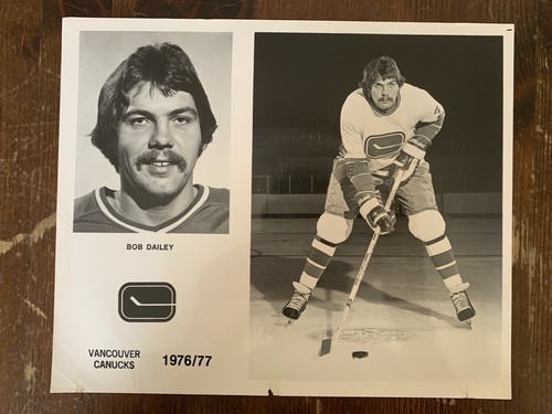 1976-77 Vancouver Canucks Team Issued Media Official 10x8 Photo BOB ...