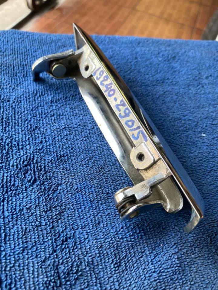 TOYOTA CORONA MARK II Rx12 28 Mx10 28 Outside Rear Door Handle Genuine ...