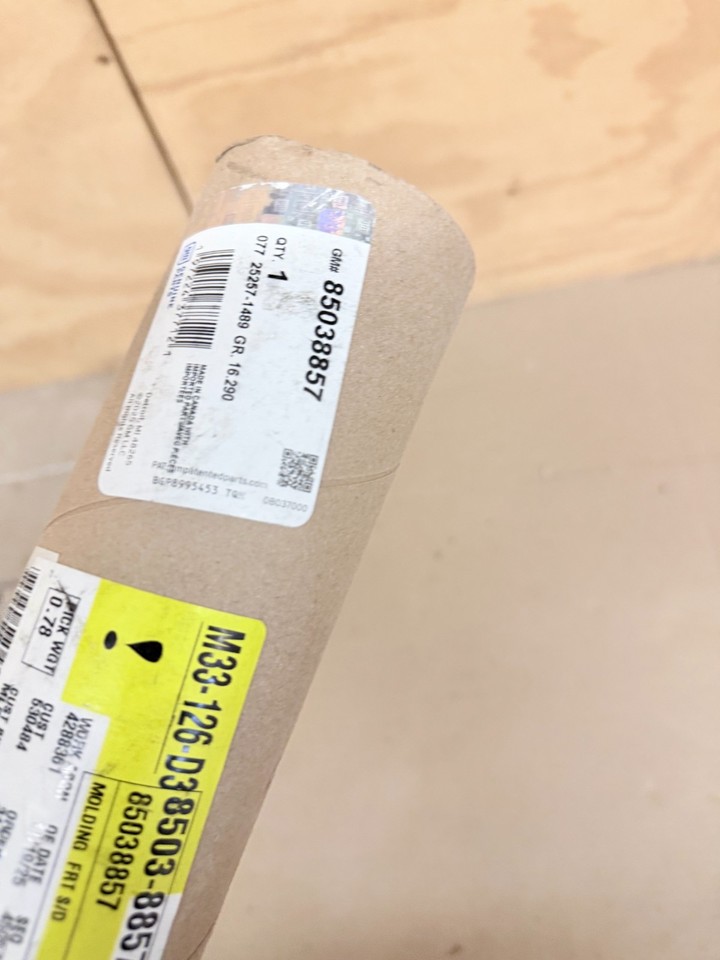 2019 - 2025 GMC Sierra 1500 Front Right Belt Molding 85038857 NEW OEM ...