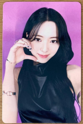 ITZY YUNA Japan 1st Album "RINGO" Photo Card, TOWER RECORDS Lucky Draw ...