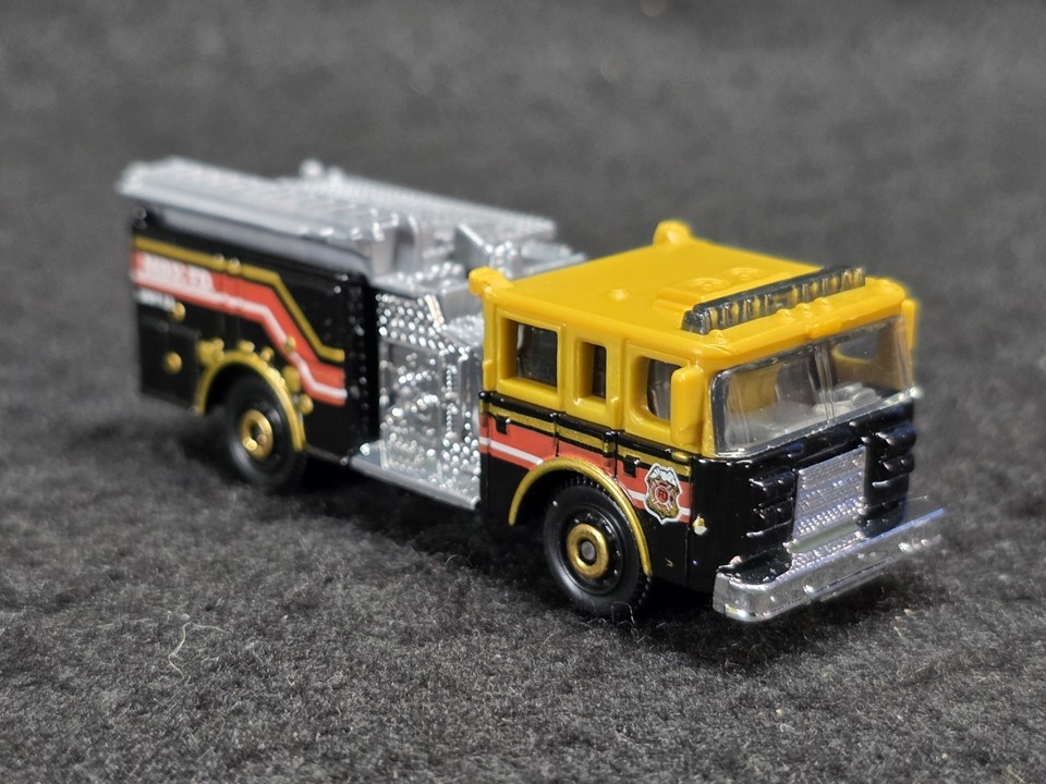 Matchbox 2015 MBX Heroic Rescue Pierce Dash Fire Engine w/ Gold Hubs ...