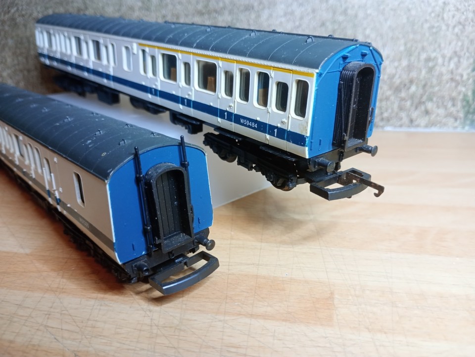 Lima 'OO' Gauge Class 117 British Rail 2 Car DMU TESTED RUNS WELL | eBay UK
