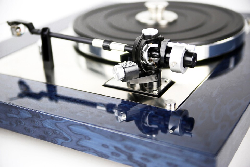Restored Thorens TD147 Turntable with Bird's Eye Veneer in Dark Blue | eBay