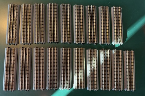 MTH Realtrax Straight Rail O-Gauge Track. Mix Of Solid & hollow rails ...