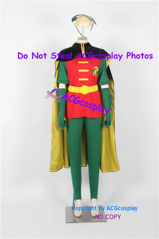 Robin Superhero Eye Makeup