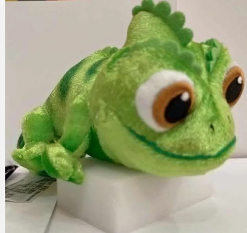 Disney Parks Tangled Pascal Shoulder Pal Magnet Magnetic Plush Toy 7 ...