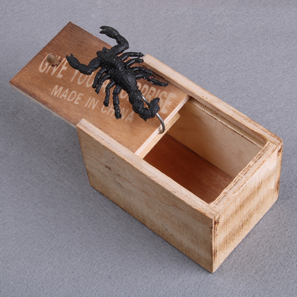 Prank Spider Wooden Scare Box – Funny Trick Toy for April Fools ...