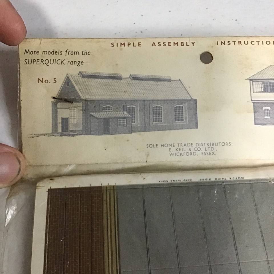 SuperQuick HO/OO Scale Model Kit #8 HO Water Tower and Weigh House ...