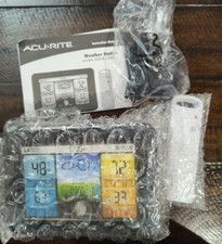 AcuRite 00384RM Weather Station with Indoor/Outdoor Temperature ...