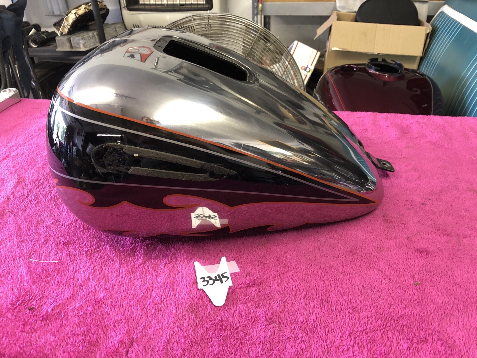 Harley Cvo Breakout Break Out Gas Fuel Tank Chrome Blem Damage Oem ...