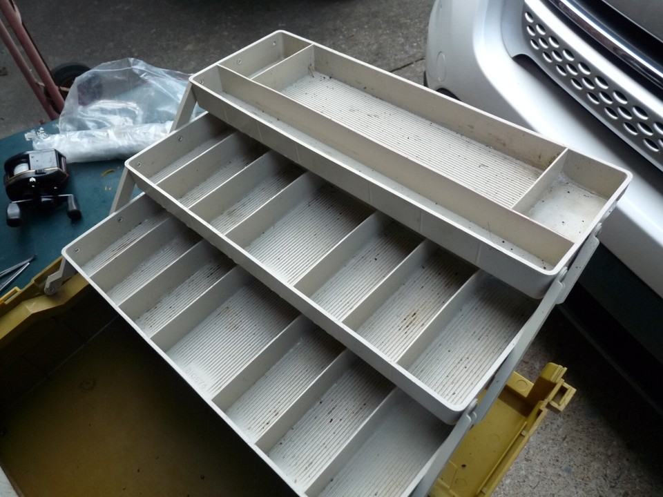 Plano 8106 6-Tray Double Sided Hard Tackle Box | eBay