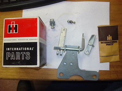 NEW! International Bracket Kit P/N: 894103 R91 | eBay