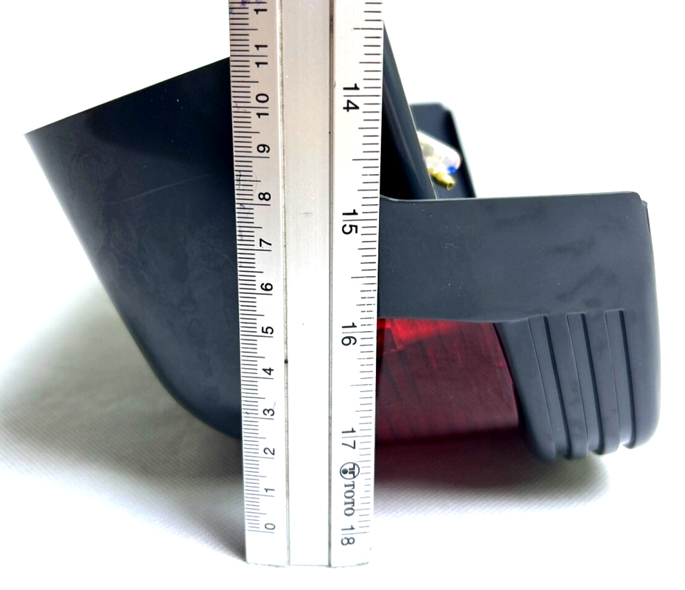 Genuine Kubota L 3410 L3710 L4310 L4610 Tail Lamps Tail Lights Rear ...