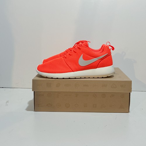 NIKE ROSHE RUN TOTAL CRIMSON GAMMA GREY SHOE 2013 | eBay