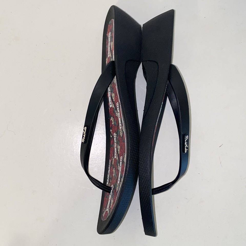 Frida Kahlo Flip Flop Sandals Black with Red Roses Women's Size 9 Model ...