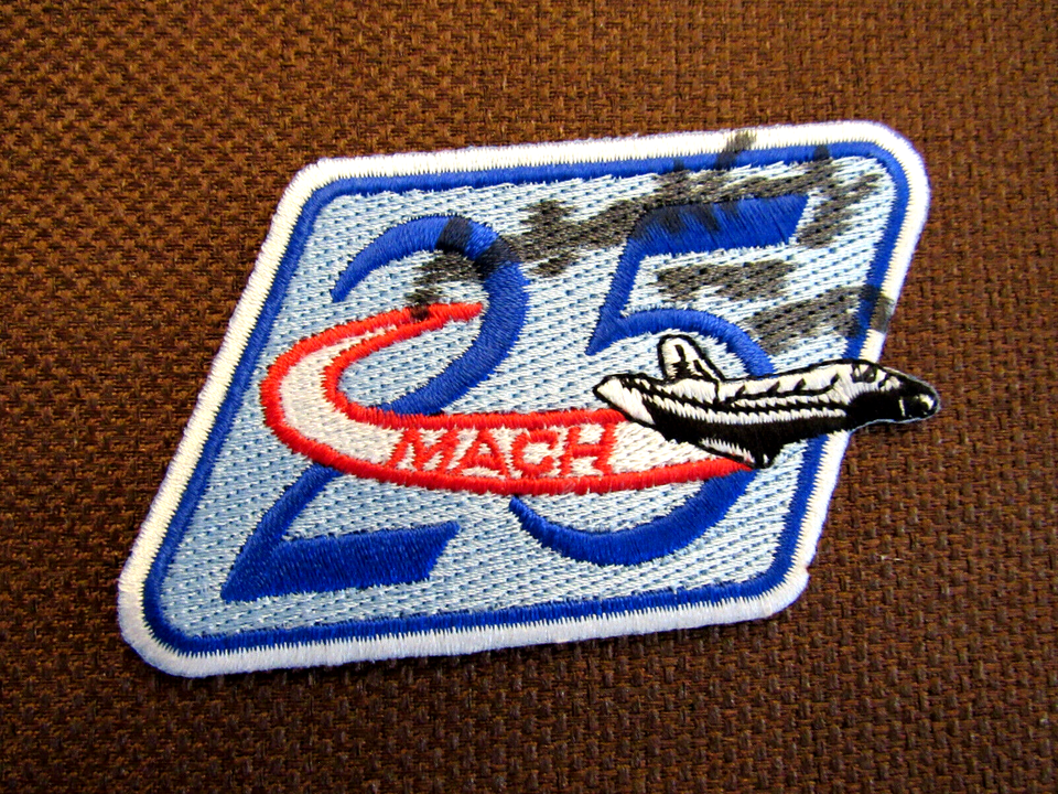 RICHARD TRULY STS-2 STS-8 ASTRONAUT SIGNED AUTO NASA SPACE SHUTTLE MACH ...
