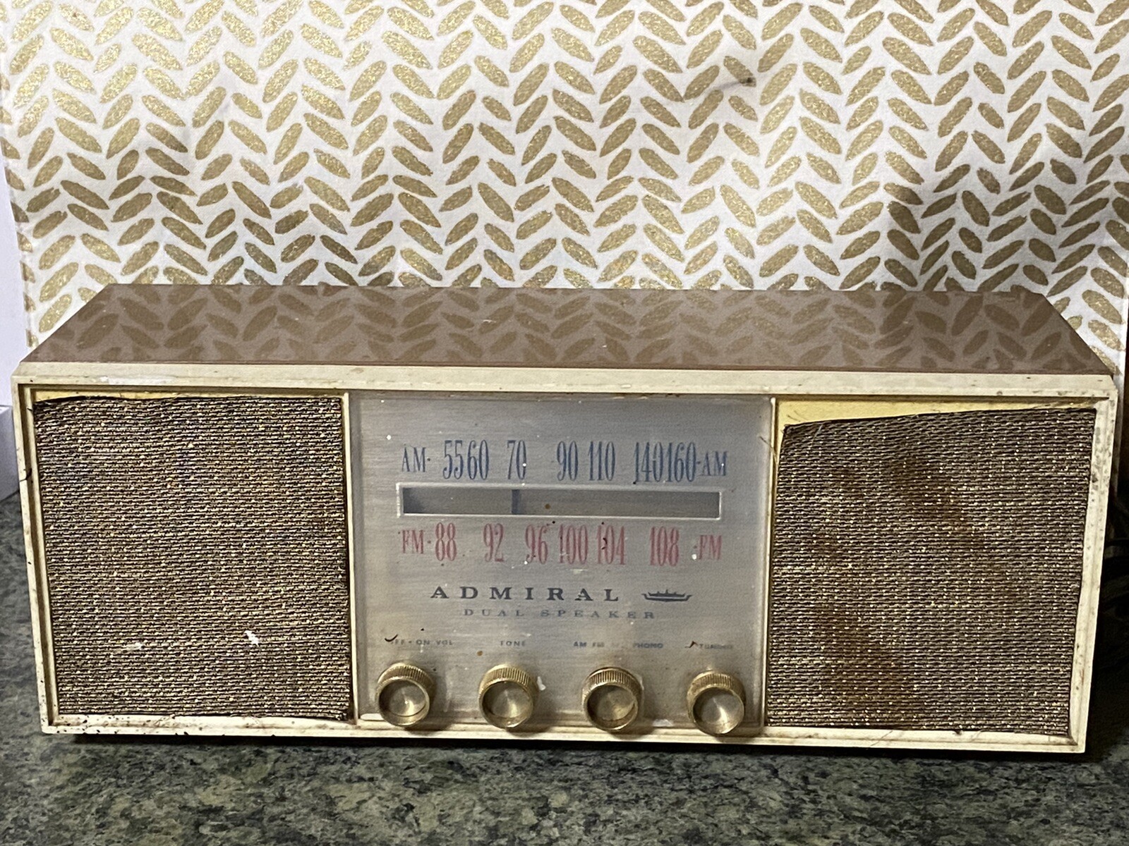 VINTAGE ADMIRAL DUAL SPEAKER TUBE RADIO AM/FM /AFC PHONO RECEIVER Y3917 ...