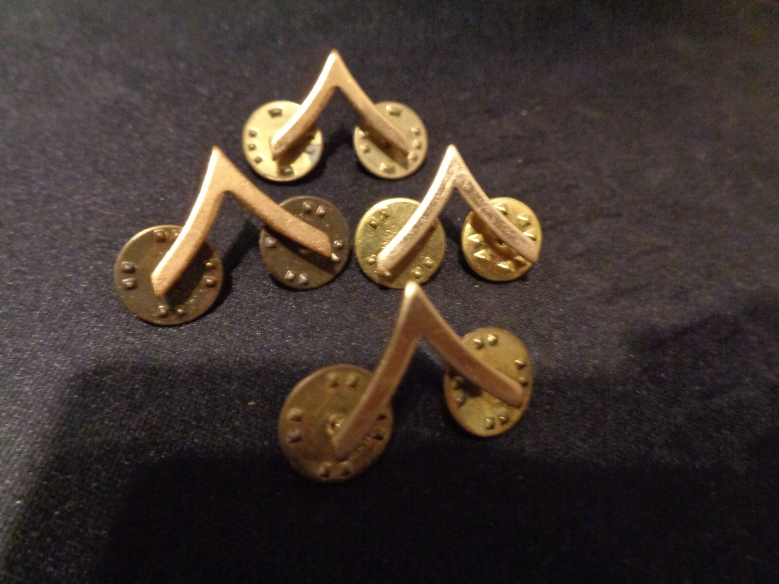 US ARMY PRIVATE E2 GOLD TONE ARMY MILITARY RANK PINS SET OF 4 PV 2 | eBay