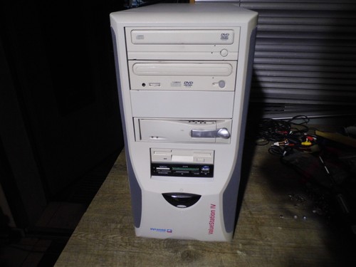 Retro PC Pyramid/valuesta voll/Ungeprüft defekt ?/3 xHDD / mit Inhalt ...