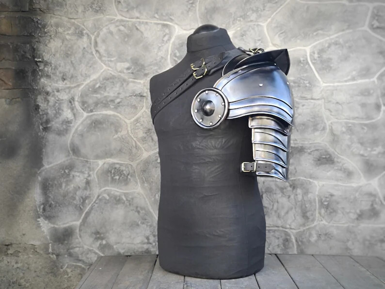 Medieval Armor blackened pauldron single armor for warrior gothic ...