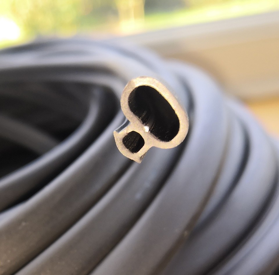 25 Metres Universal UPVC Replacement Bubble Door Window Gasket Rubber ...