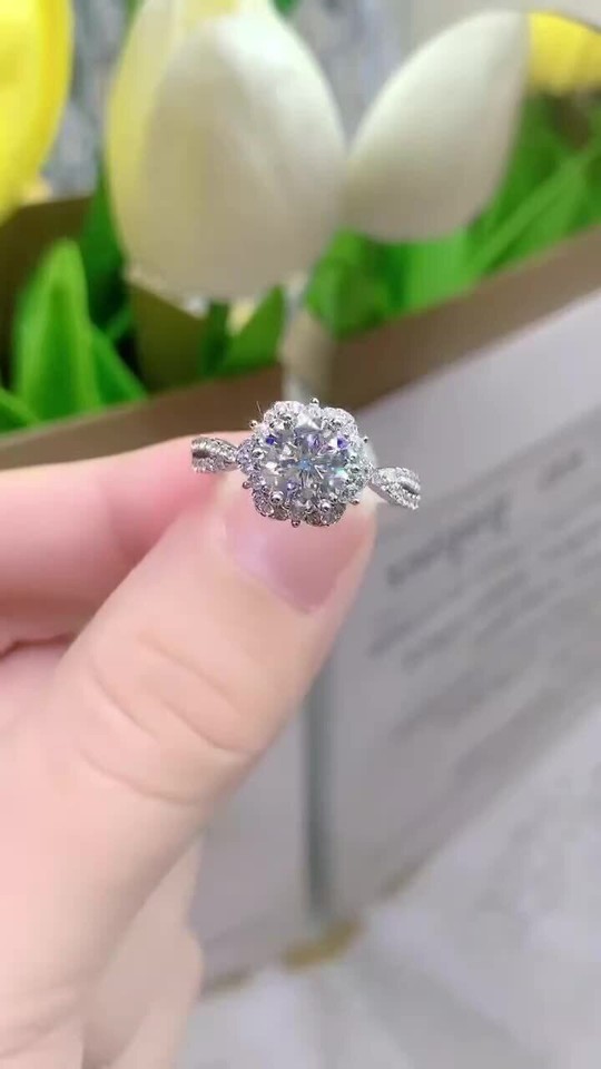 1CT Elsa Round Cut Moissanite Solitaire Ring Princess 925 Sterling ...