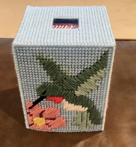 Handmade Needlepoint Plastic Canvas Square Tissue Box Cover Hummingbird ...