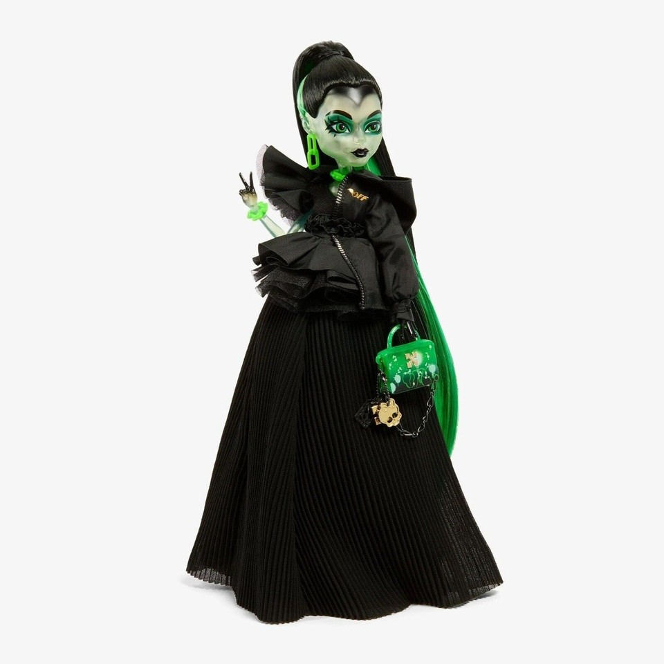 Off-White c/o Monster High • Symphanee Midnight Doll • Cross-Posted ...