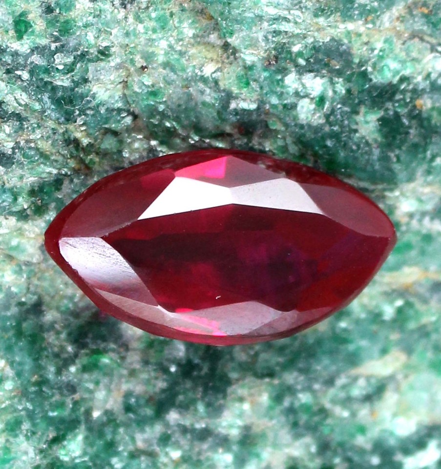 Wedding Sale Certified Natural Red Umbalite Garnet 8.55 Ct Marquise ...