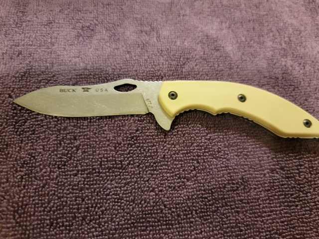 Buck Knife USA 877 Maverick Fixed Blade Knife with Black Nylon Sheath ...