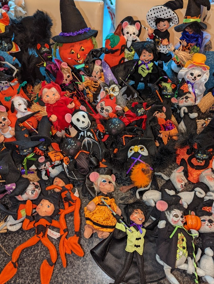 MASSIVE 40+pc Annalee Halloween Collection - Witches Mice Cats Rare ...