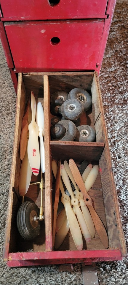 Vintage AMA Toolbox Model Airplane Engines Props Tools Tires O.S Max ...